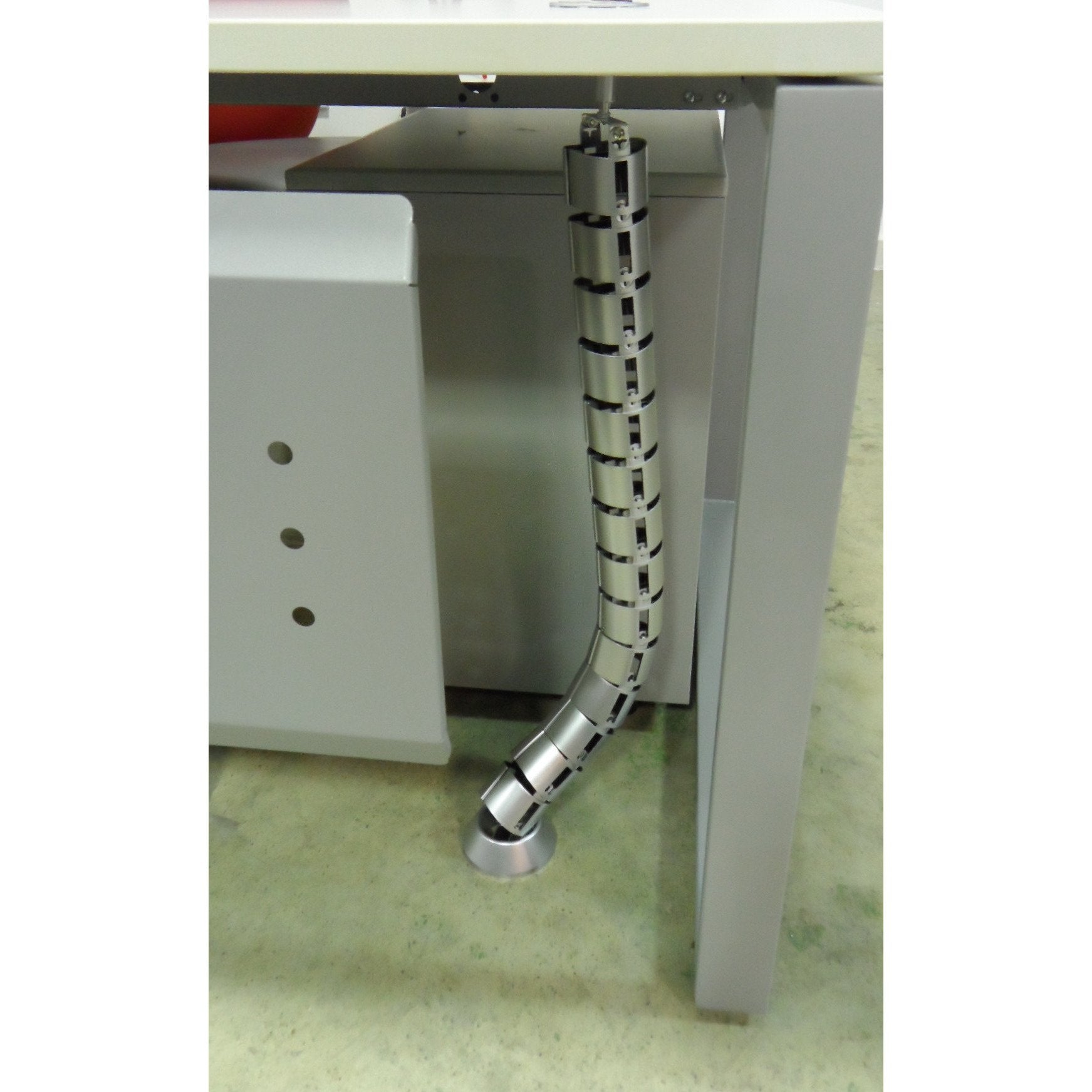 Under-Desk Spinal Cord for Cable Management in Modern office Layouts ...