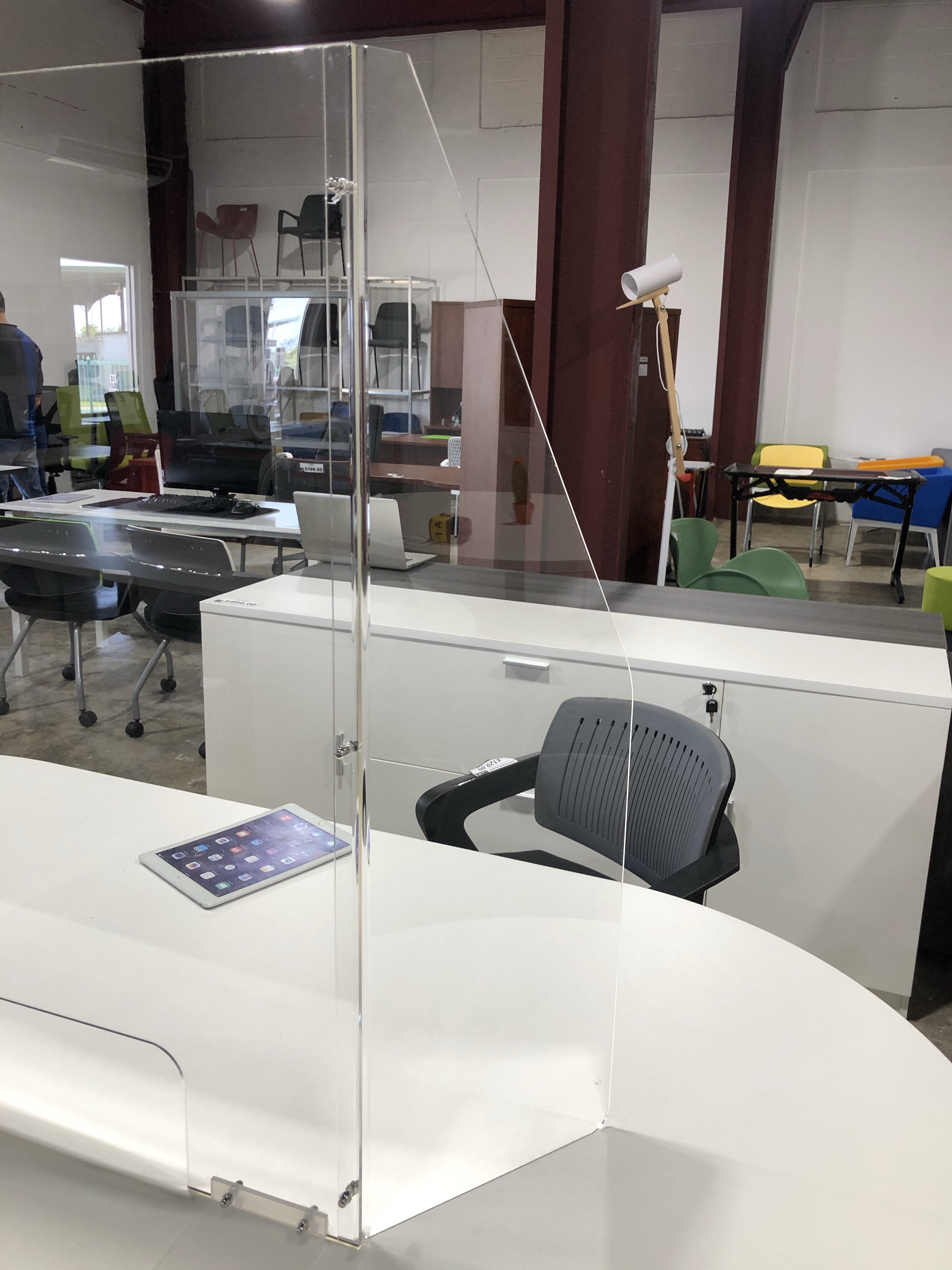 LITE SERIES ACRYLIC DESK TOP BARRIER BY FRONTLINE20 - OFX Office