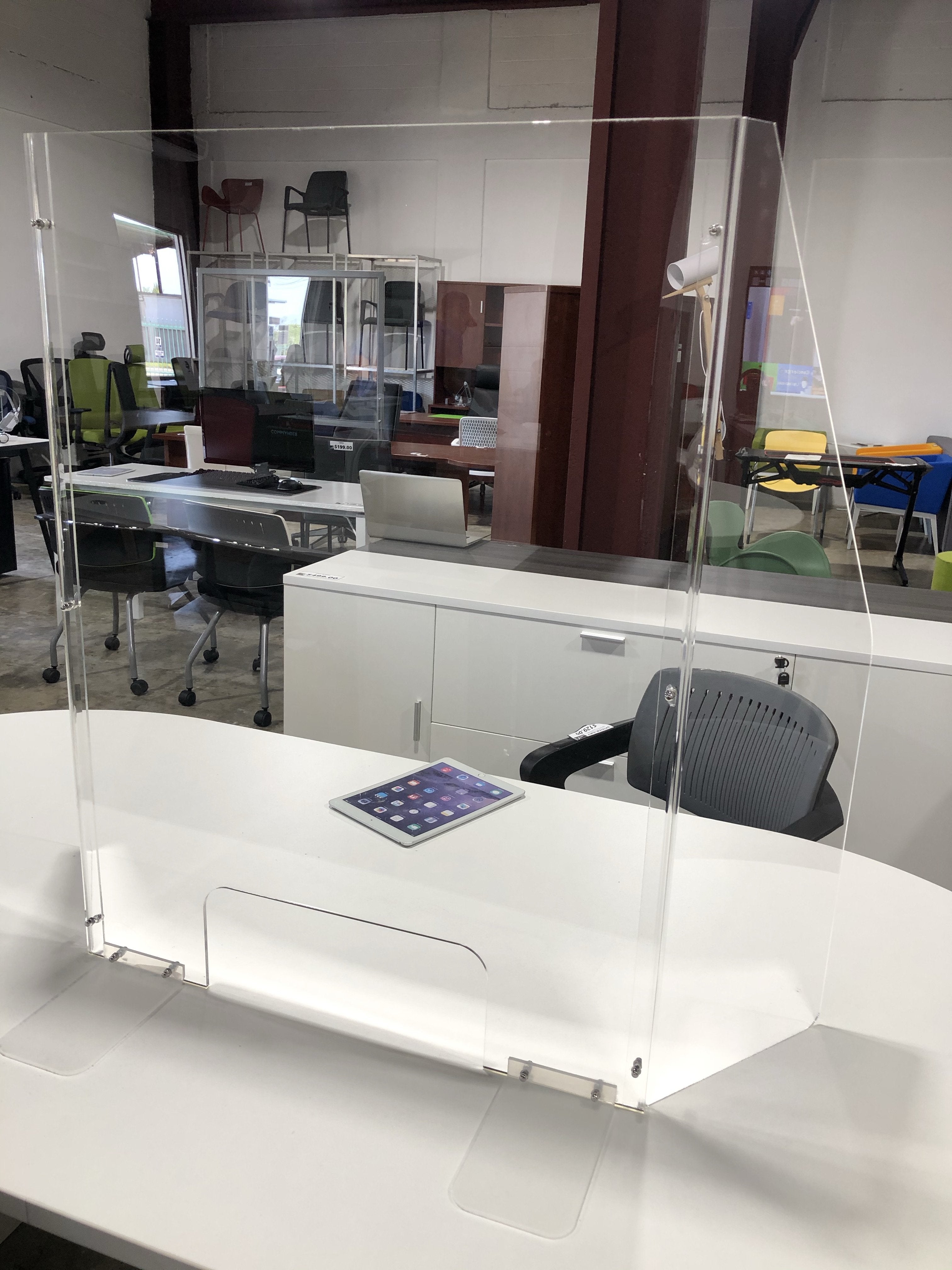 LITE SERIES ACRYLIC DESK TOP BARRIER BY FRONTLINE20 - OFX Office