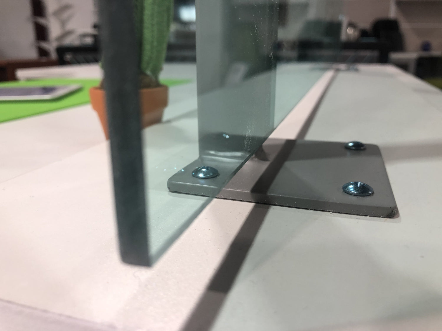 ACRYLIC SHIELD PANEL SCREEN METAL SUPPORT BARS FOR TOPS - OFX Office